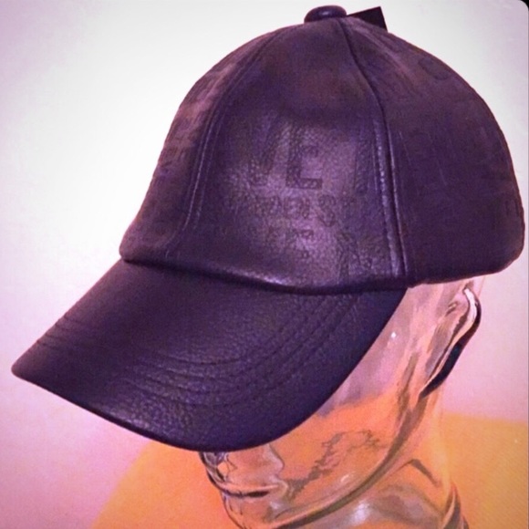 Steve Madden | Accessories | Only Steve Madden Logo Cap | Poshmark